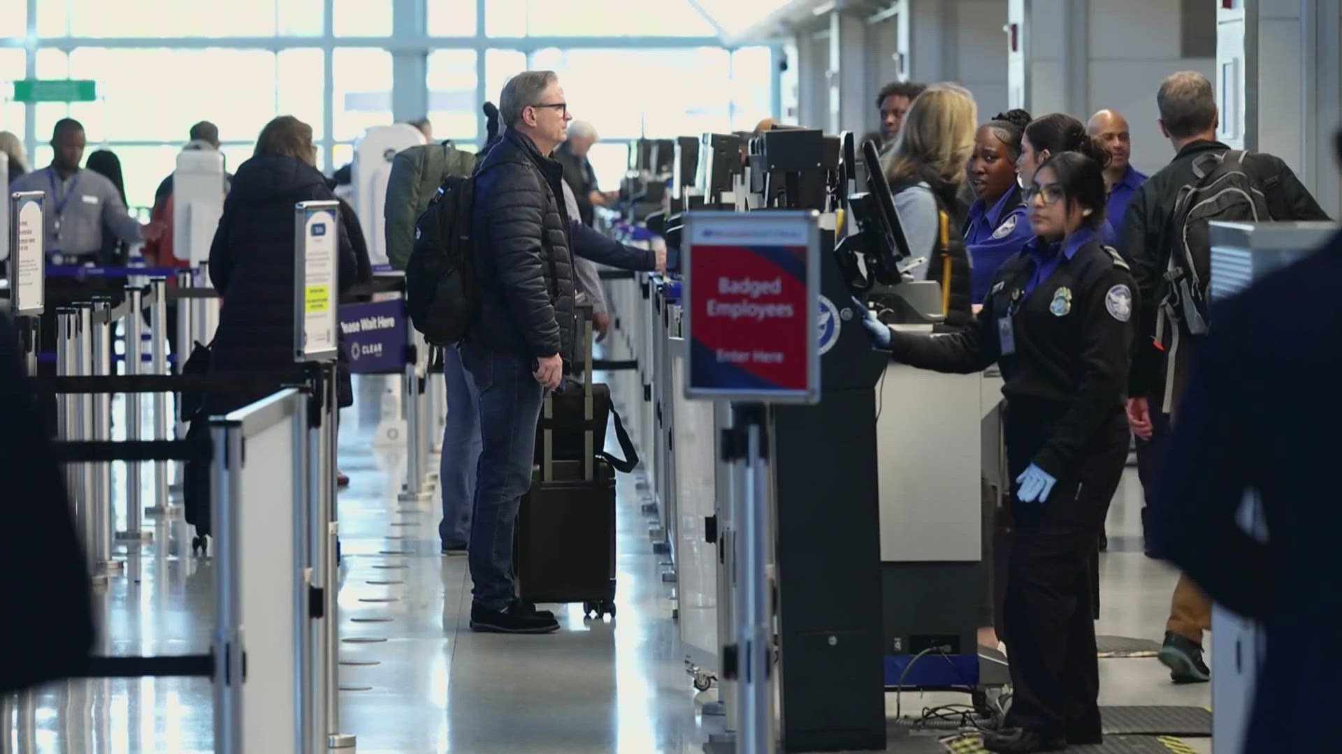Trump threatens to send ICE to airports as unpaid TSA officers quit ...
