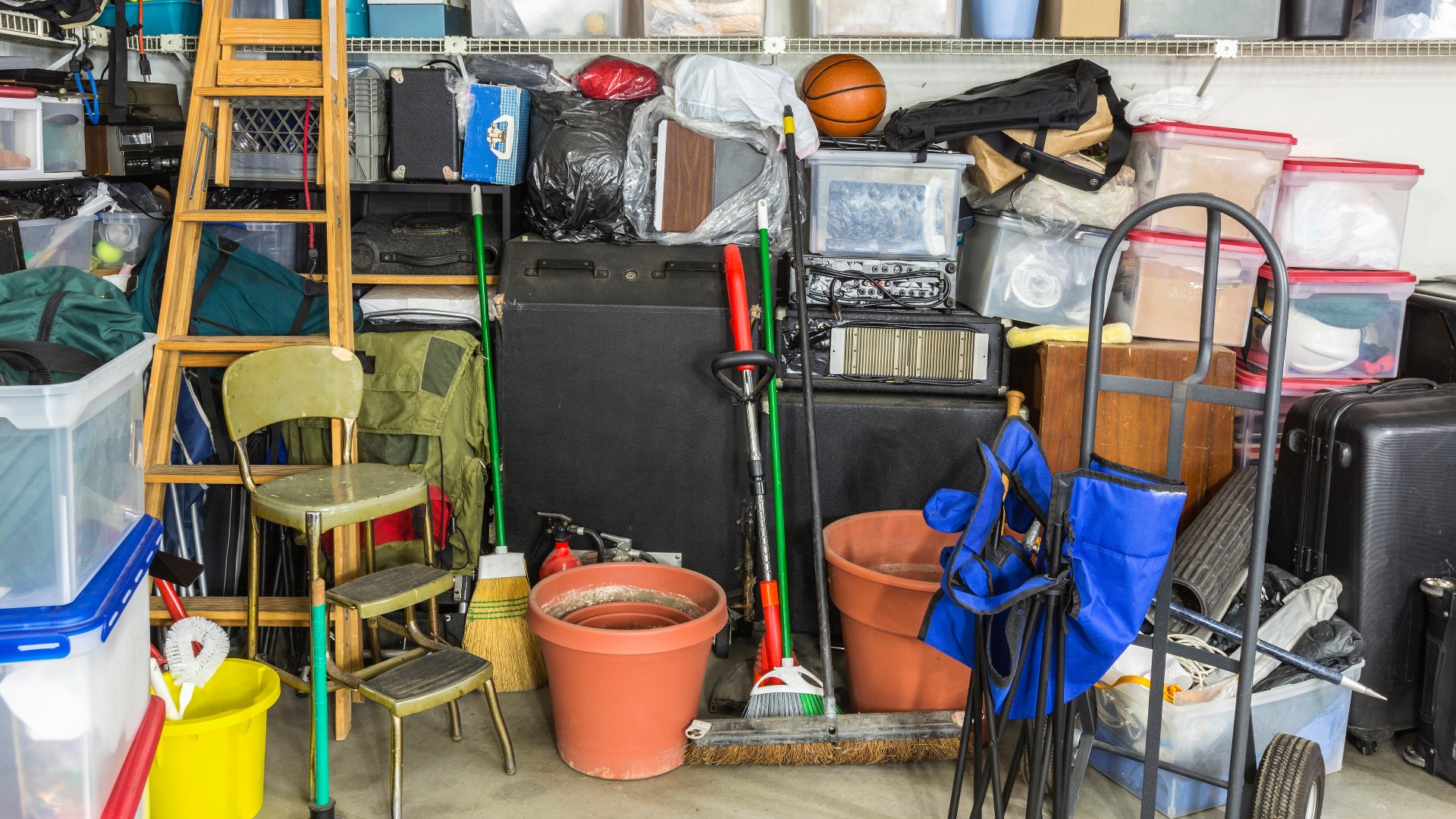 1-800-GOT-JUNK makes fall cleaning and decluttering easy | wusa9.com