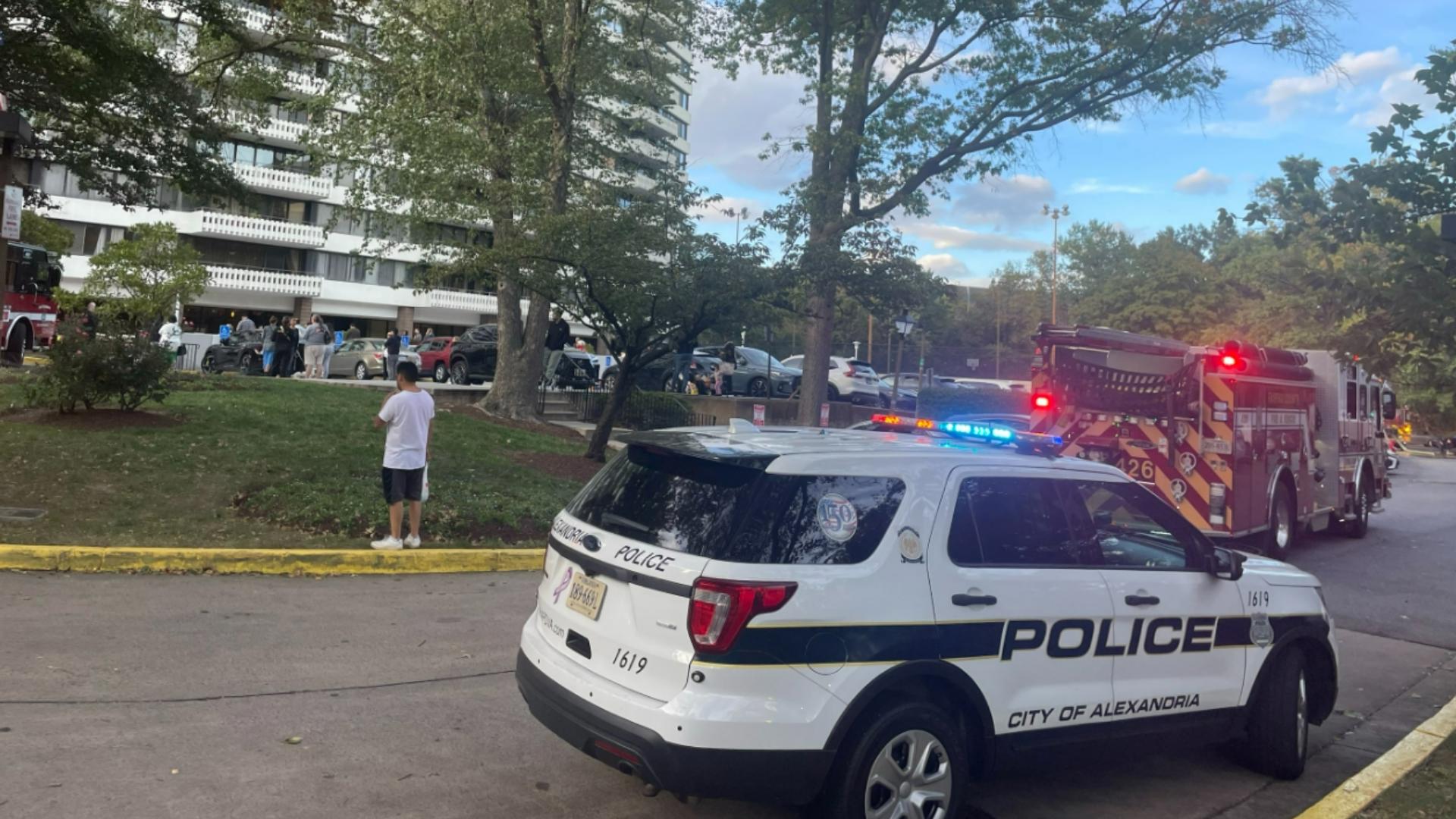 Apartment fire in Alexandria leaves multiple people injured | wusa9.com