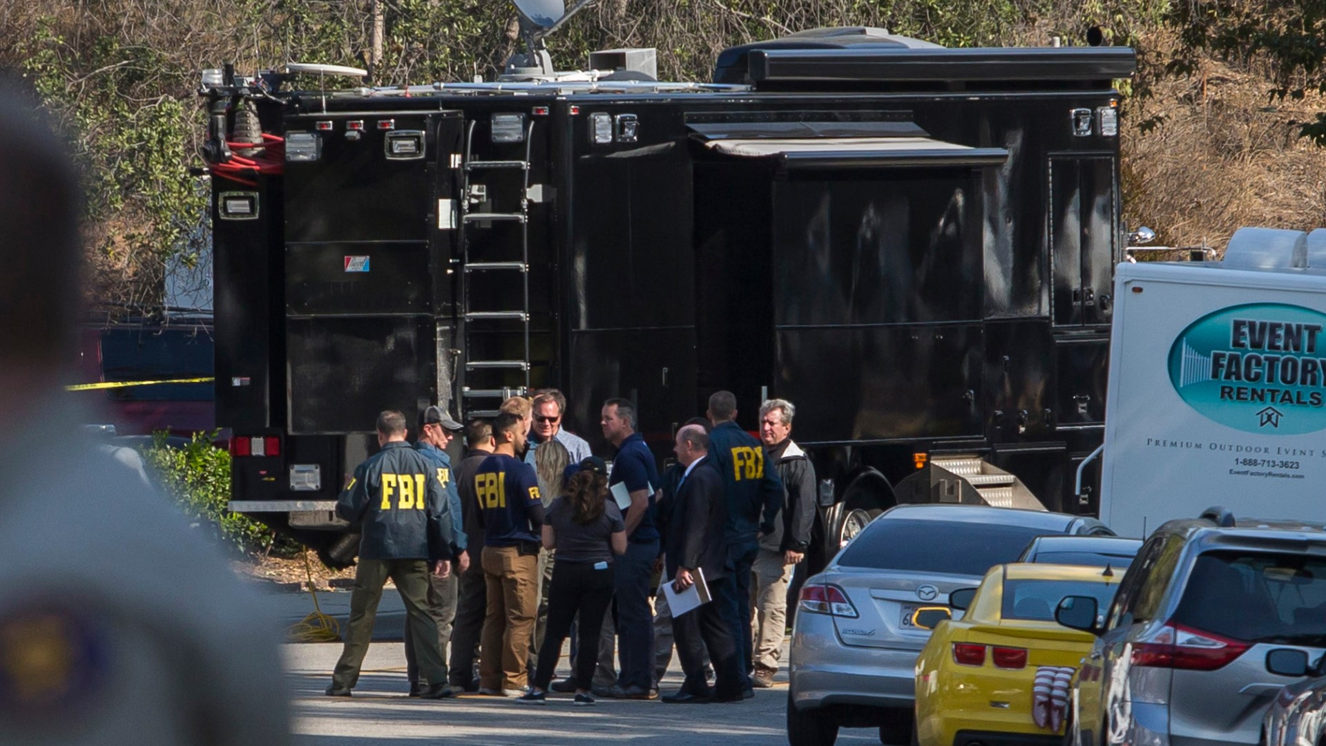 FBI funds dwindle, as agents confront potential shutdown “sick-out ...