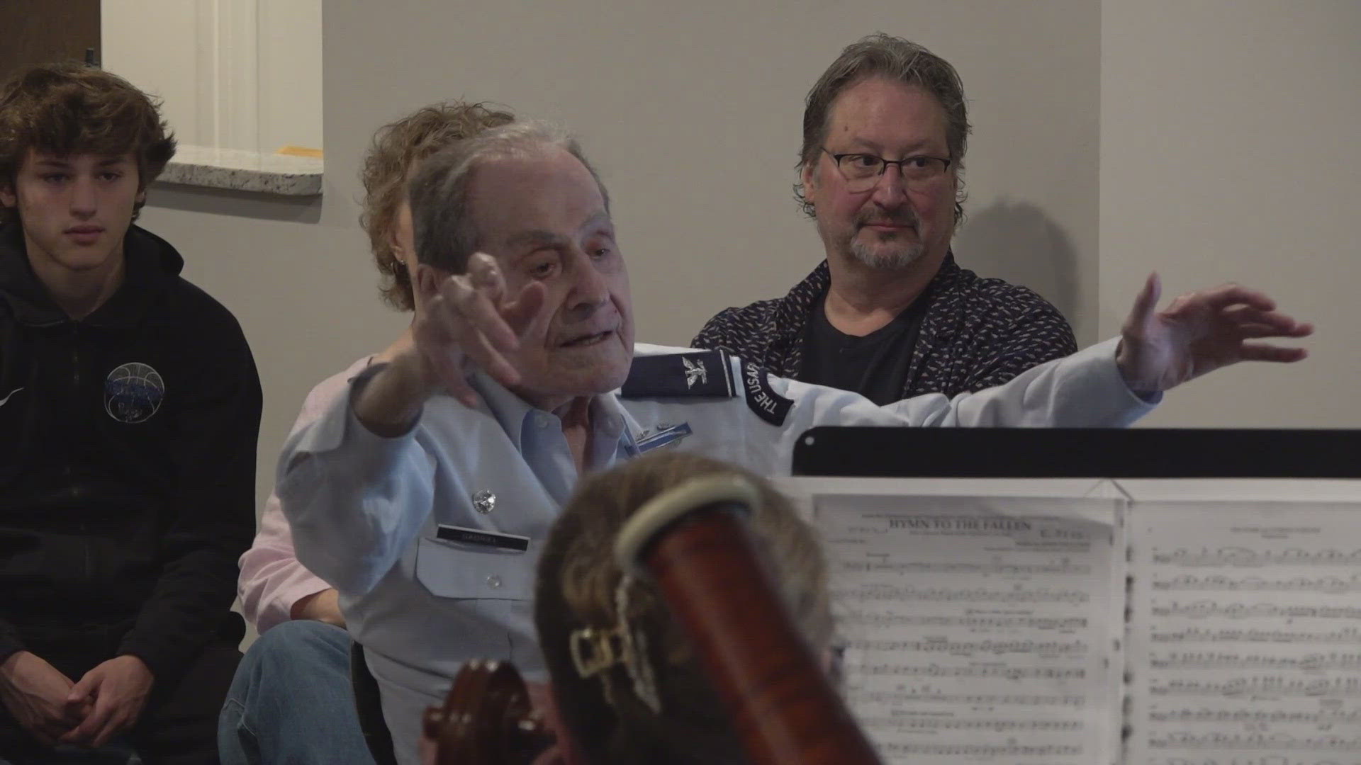 WWII veteran conducts moving performance for 100th birthday | wusa9.com