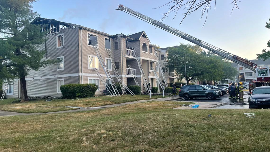 Largo apartment fire leaves man 2 dead, child hurt | wusa9.com