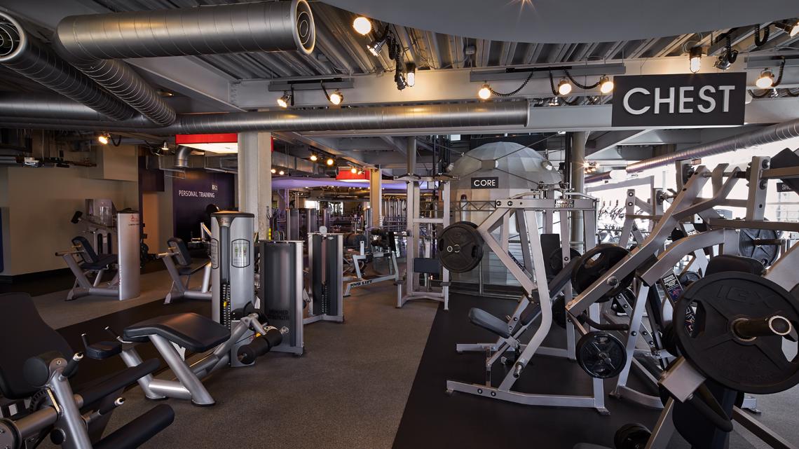 VIDA Fitness leaving flagship location for Cap One expansion | wusa9.com