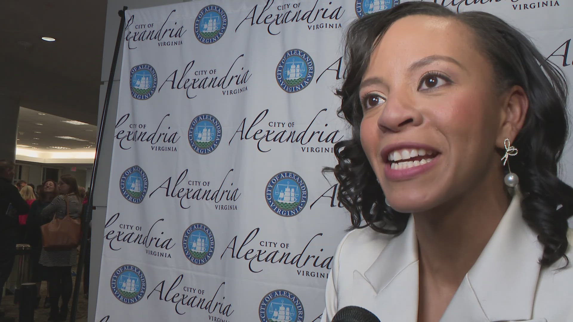 New Alexandria mayor-elect settling into new office before being sworn ...