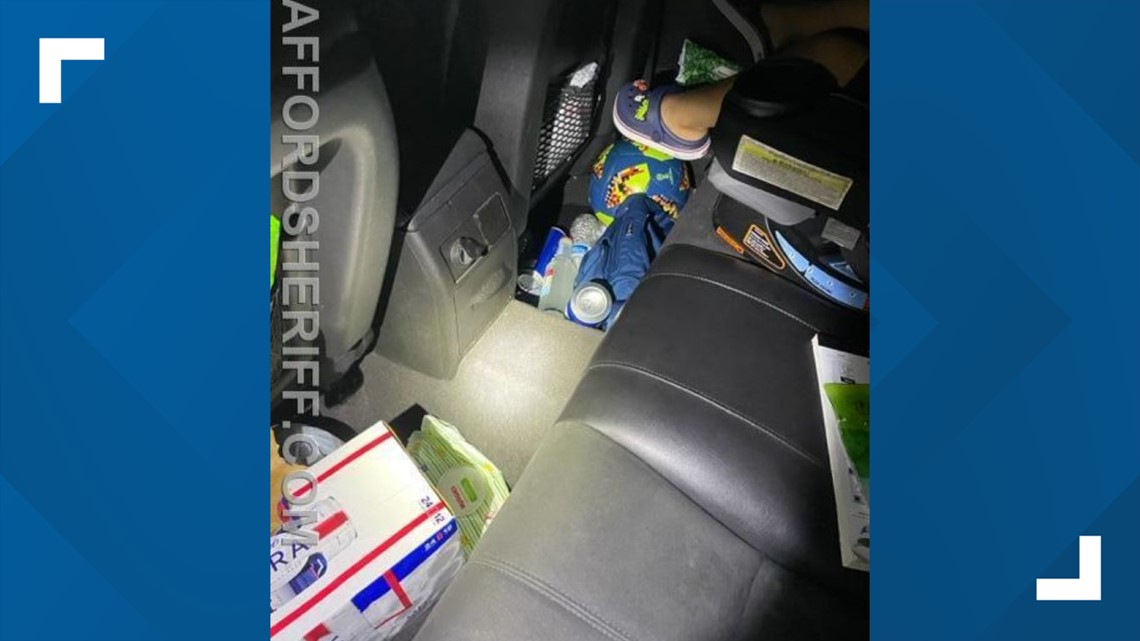 Woman charged with DUI for driving drunk with toddler inside car ...