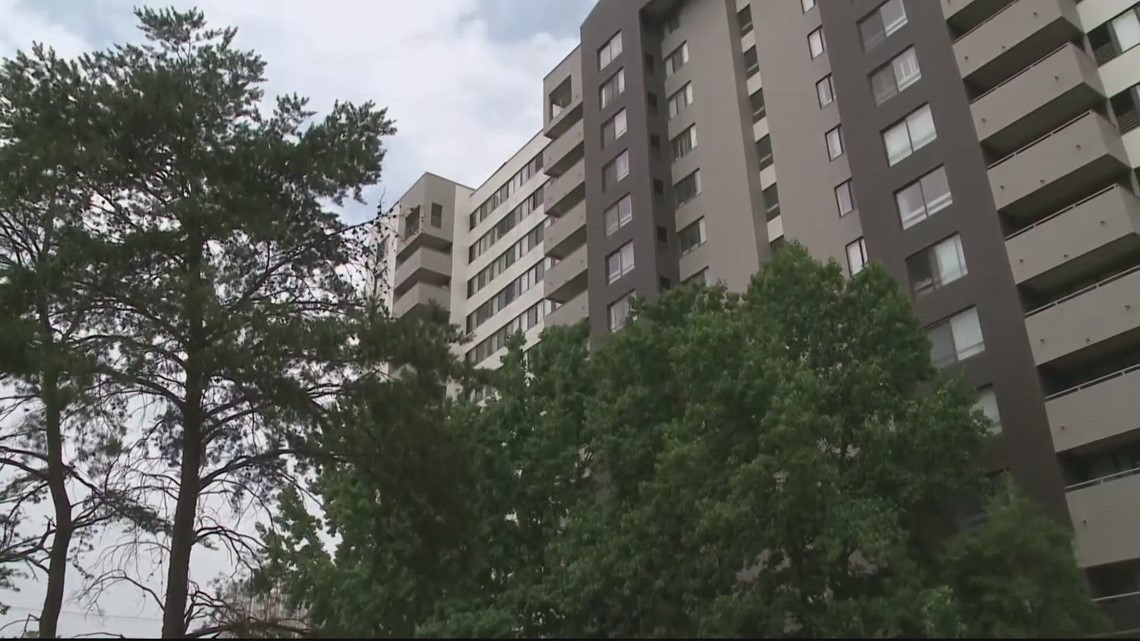 Woman speaks after 3-year-old falls on her balcony, dies | wusa9.com