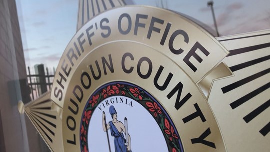 Bank robbery investigation turns into deadly barricade in Loudoun ...