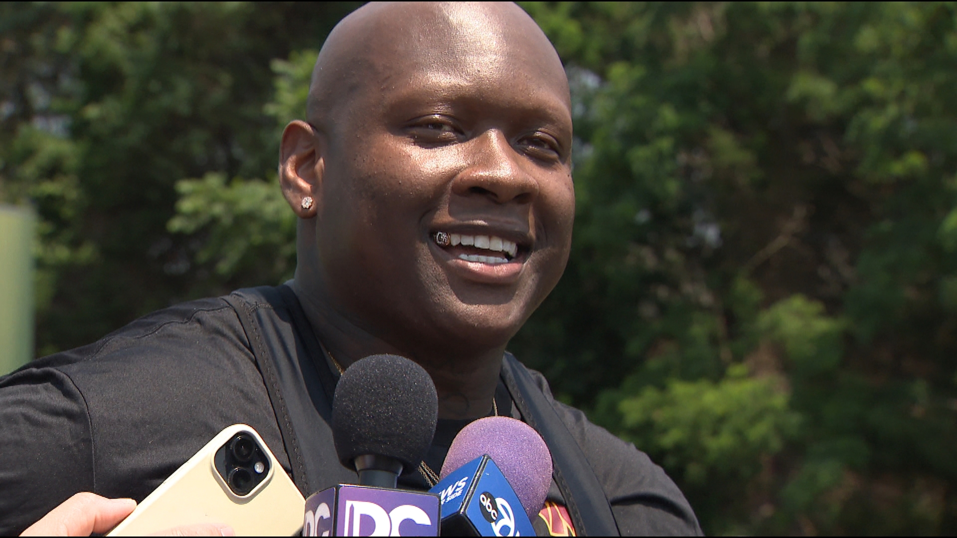 Verify: Can you dial 112 to let police know you're not pulling over ...