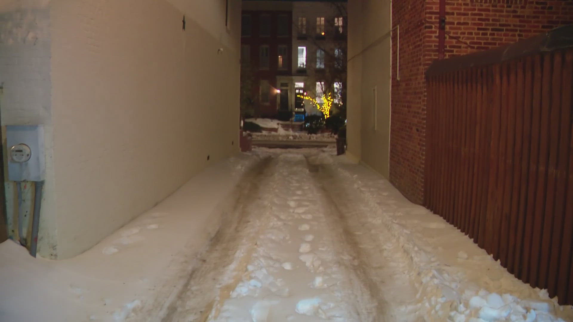 Trash collection resumes in DC on Monday after winter storm delays ...
