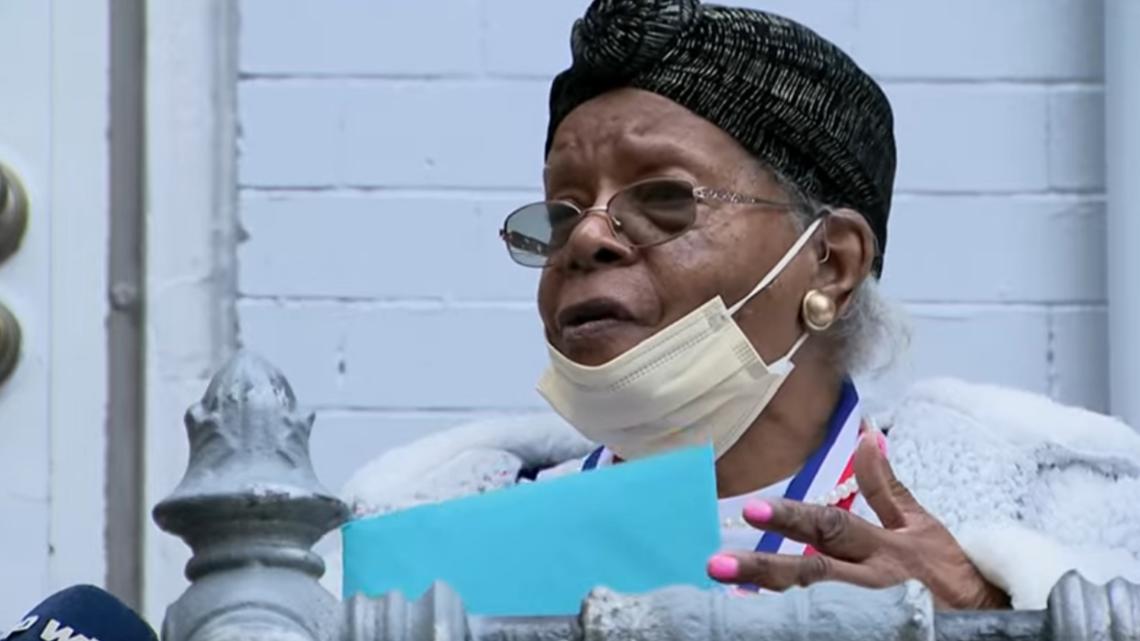 DC police and firefighters help woman celebrate 100th birthday | wusa9.com