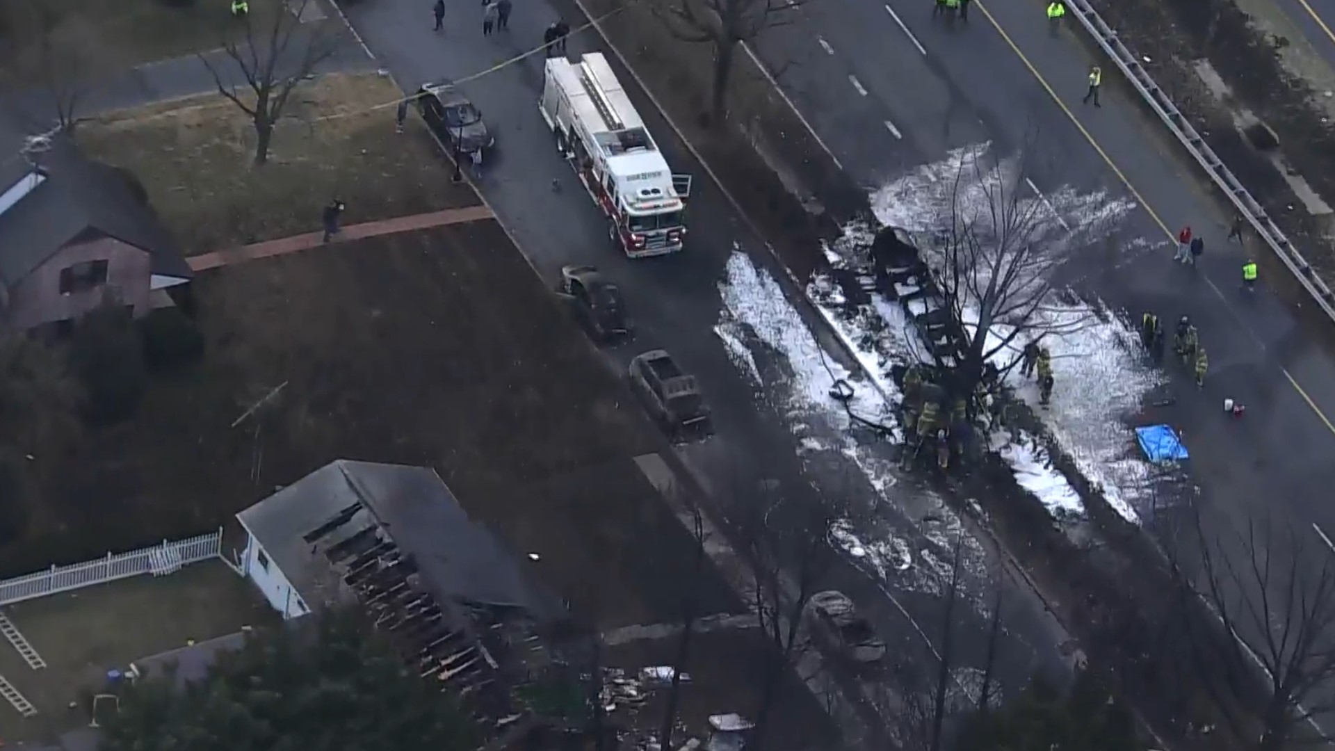 Tanker overturns, explodes on Route 15 in Frederick; driver dead | wusa9.com