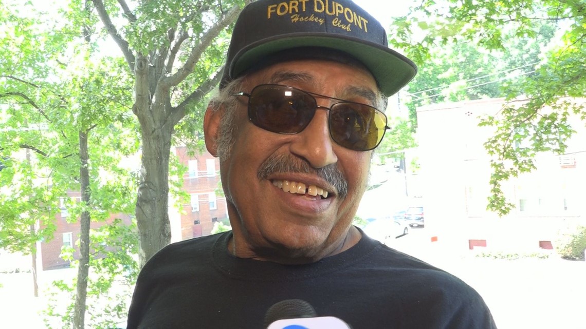 Neal Henderson selected for U.S. Hockey Hall of Fame | wusa9.com