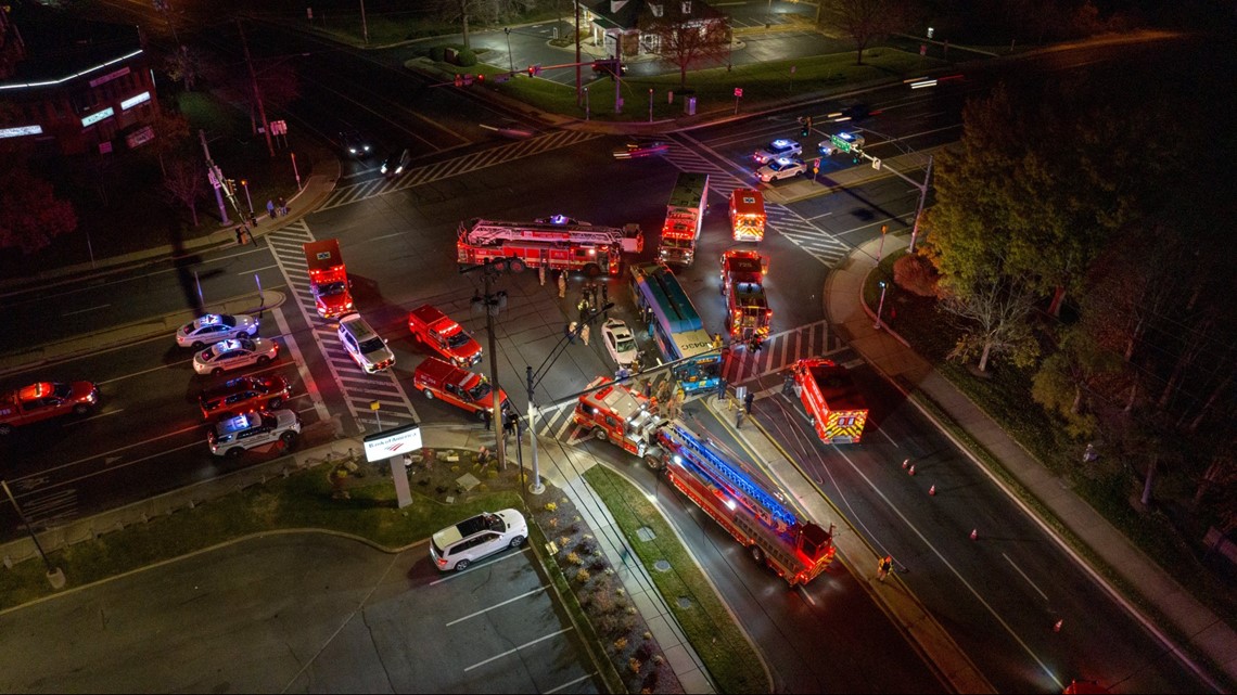 Bus crash leaves 5 hurt in Montgomery County | wusa9.com