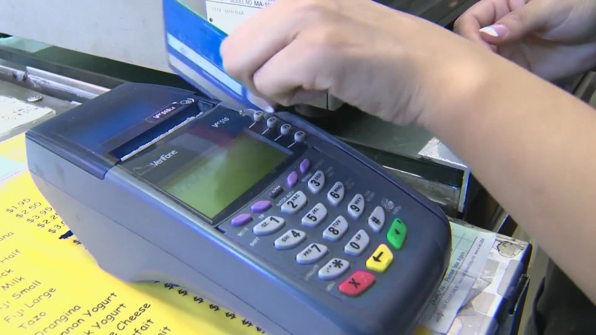 Trump wants 10% credit card interest rate cap | wusa9.com