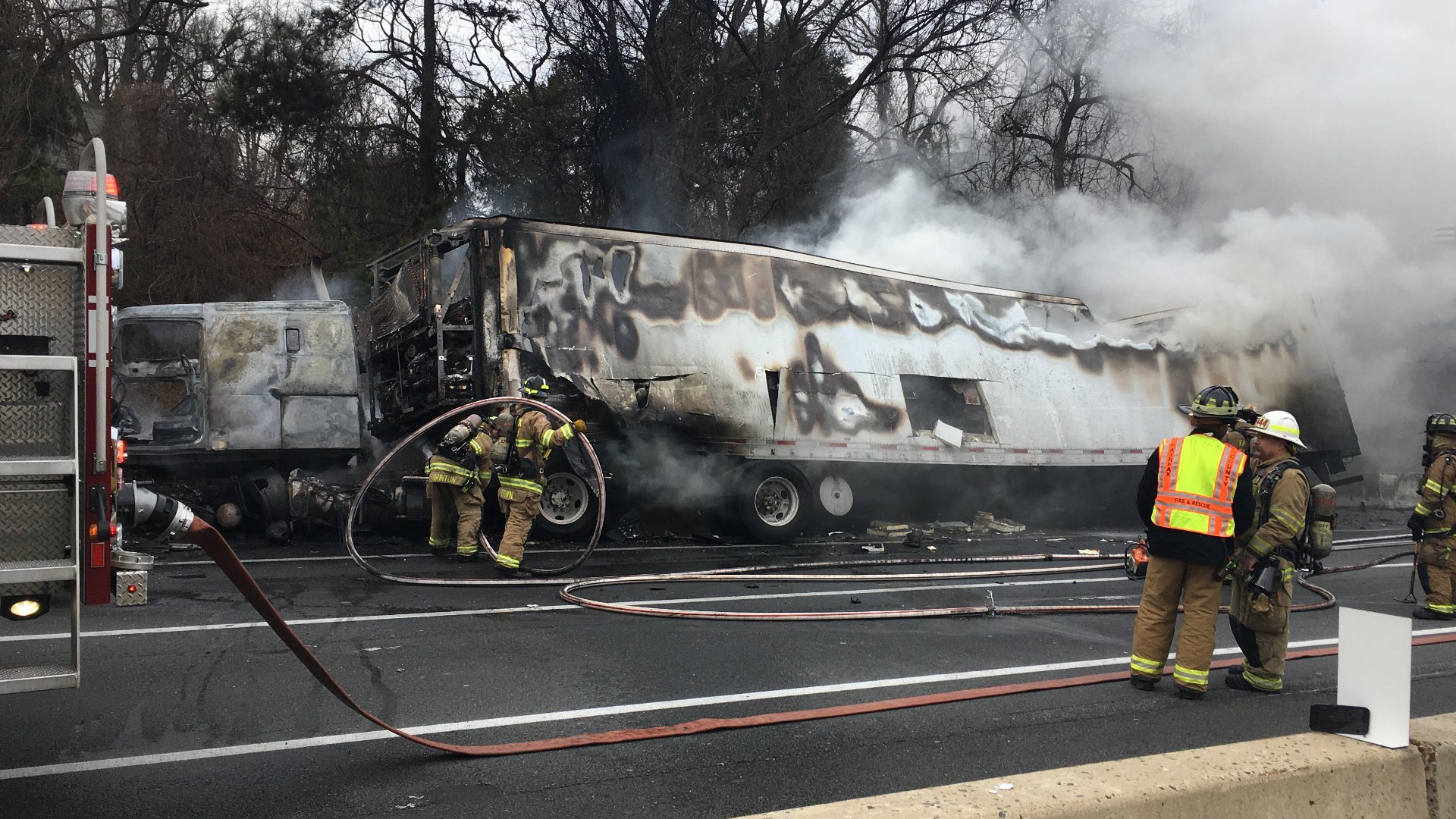 Tractor-trailer catches fire after crash in Fairfax County, VA | wusa9.com