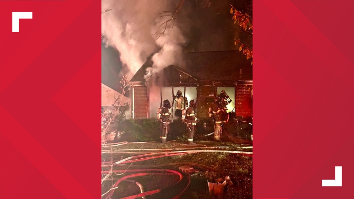 Firefighter hurt in house fire in Prince George's County | wusa9.com