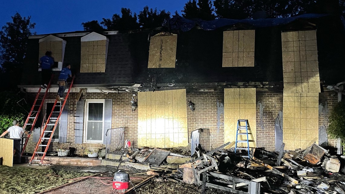 82 year old retired Marine escapes raging house fire | wusa9.com