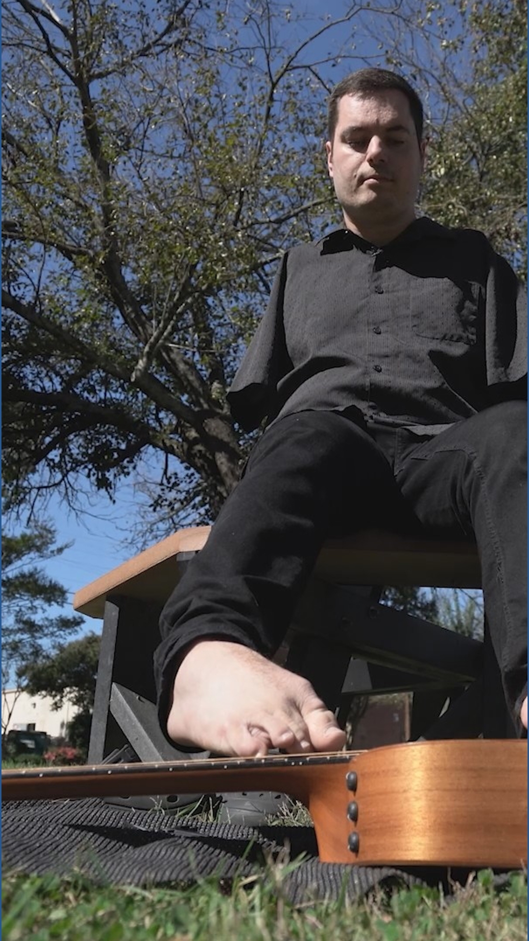 Born without arms, Virginia musician proves that nothing is out of ...