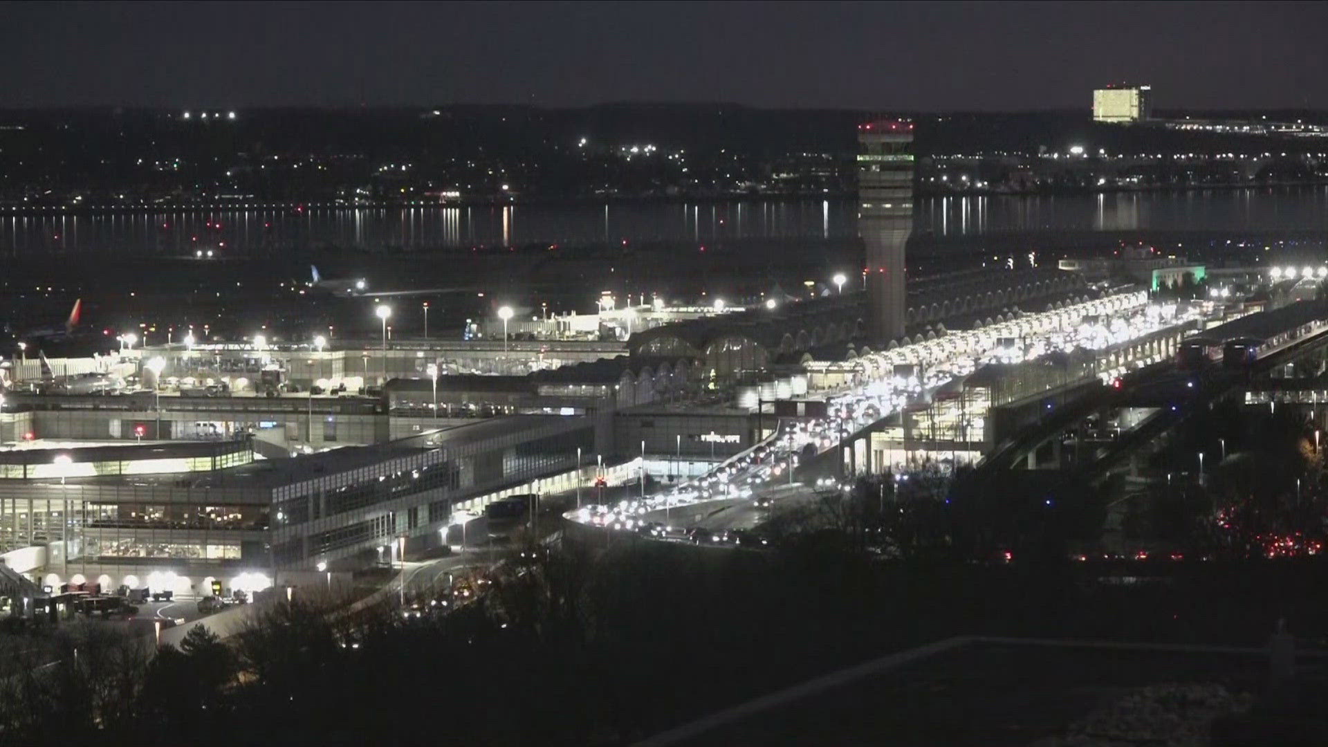 TSA warns travelers to not wear your sparkly sweaters to the airport ...