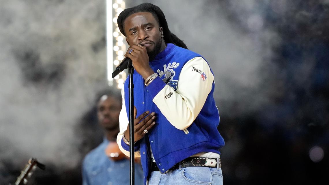 Shaboozey performs "A Bar Song (Tipsy)" at Lions-Bears game | wusa9.com