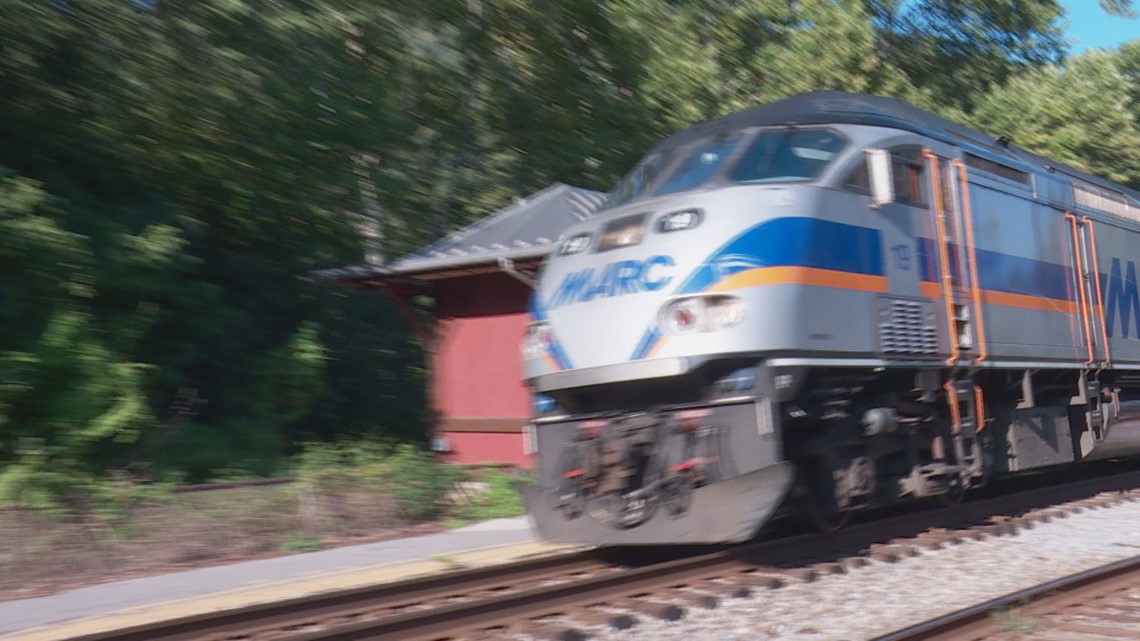 MARC train service restored after system outage | wusa9.com