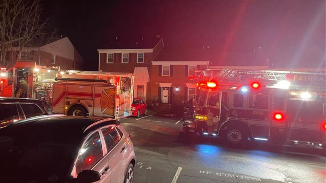 Backyard explosion in Springfield under investigation | wusa9.com