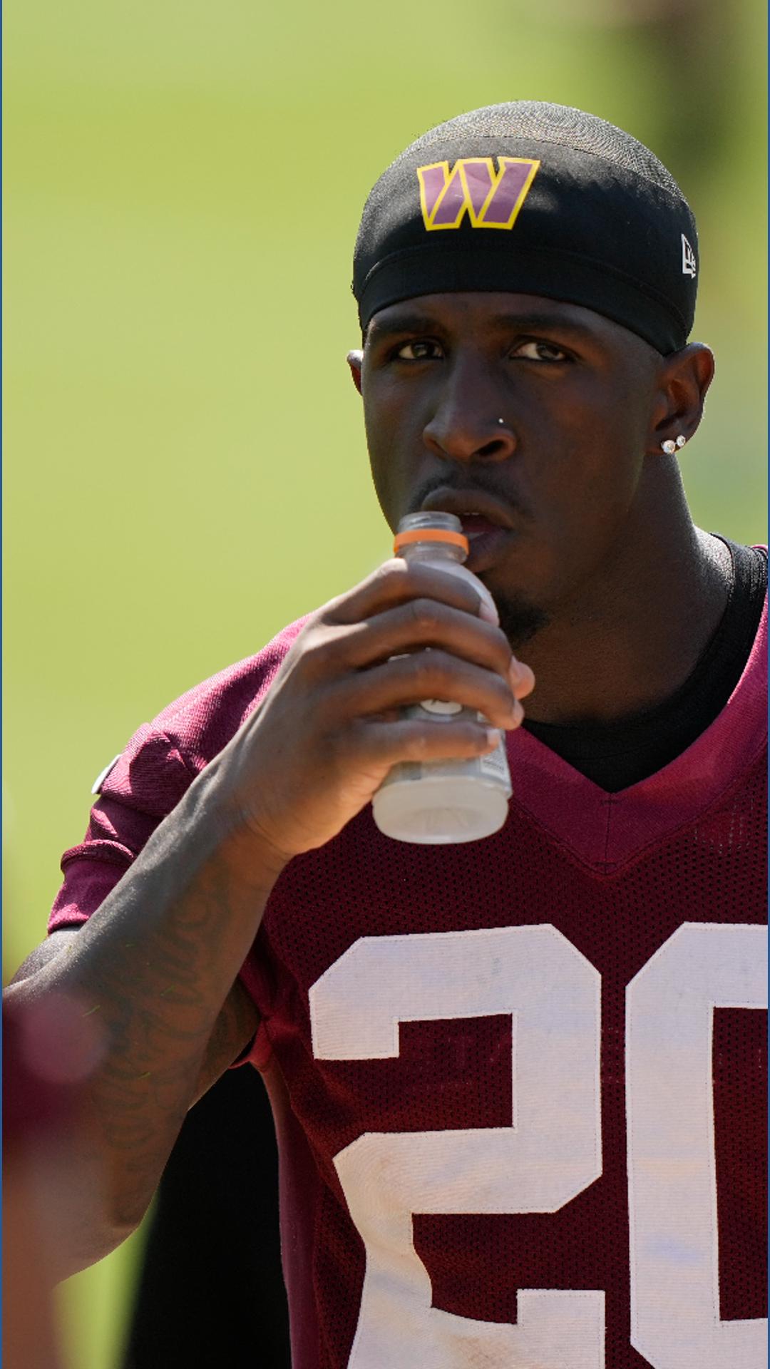 Washington Commanders' Quan Martin proves he's healthy and a leader ...