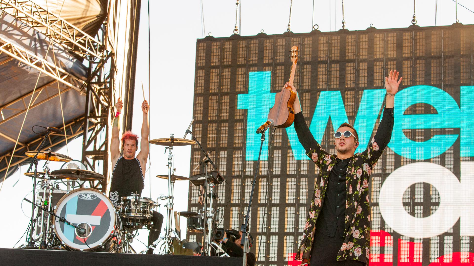 Dave Matthews Band, Twenty One Pilots, Mumford & Sons headline 2026 ...
