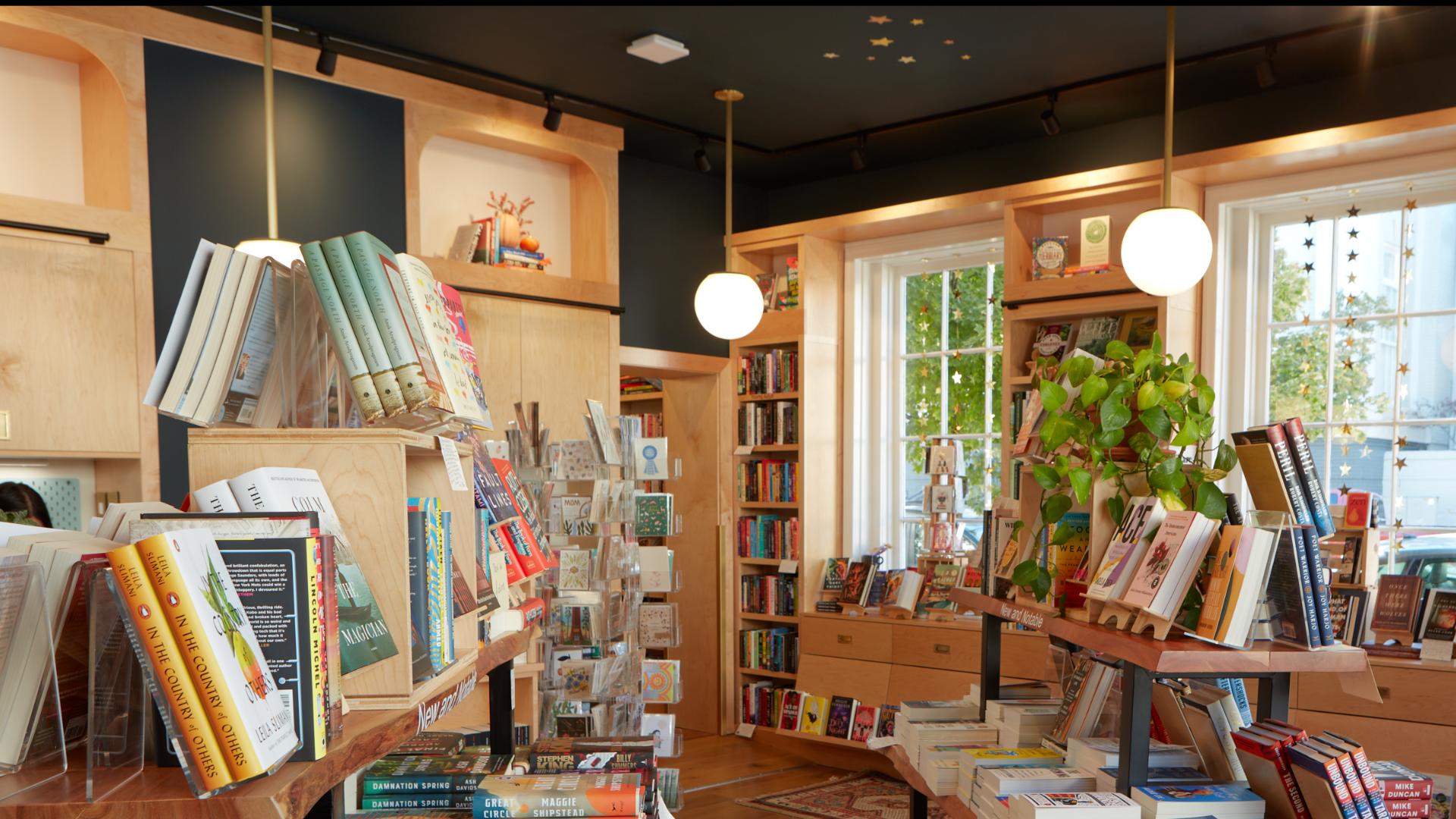 Back-to-School reading tips with the owner of Old Town Books | wusa9.com