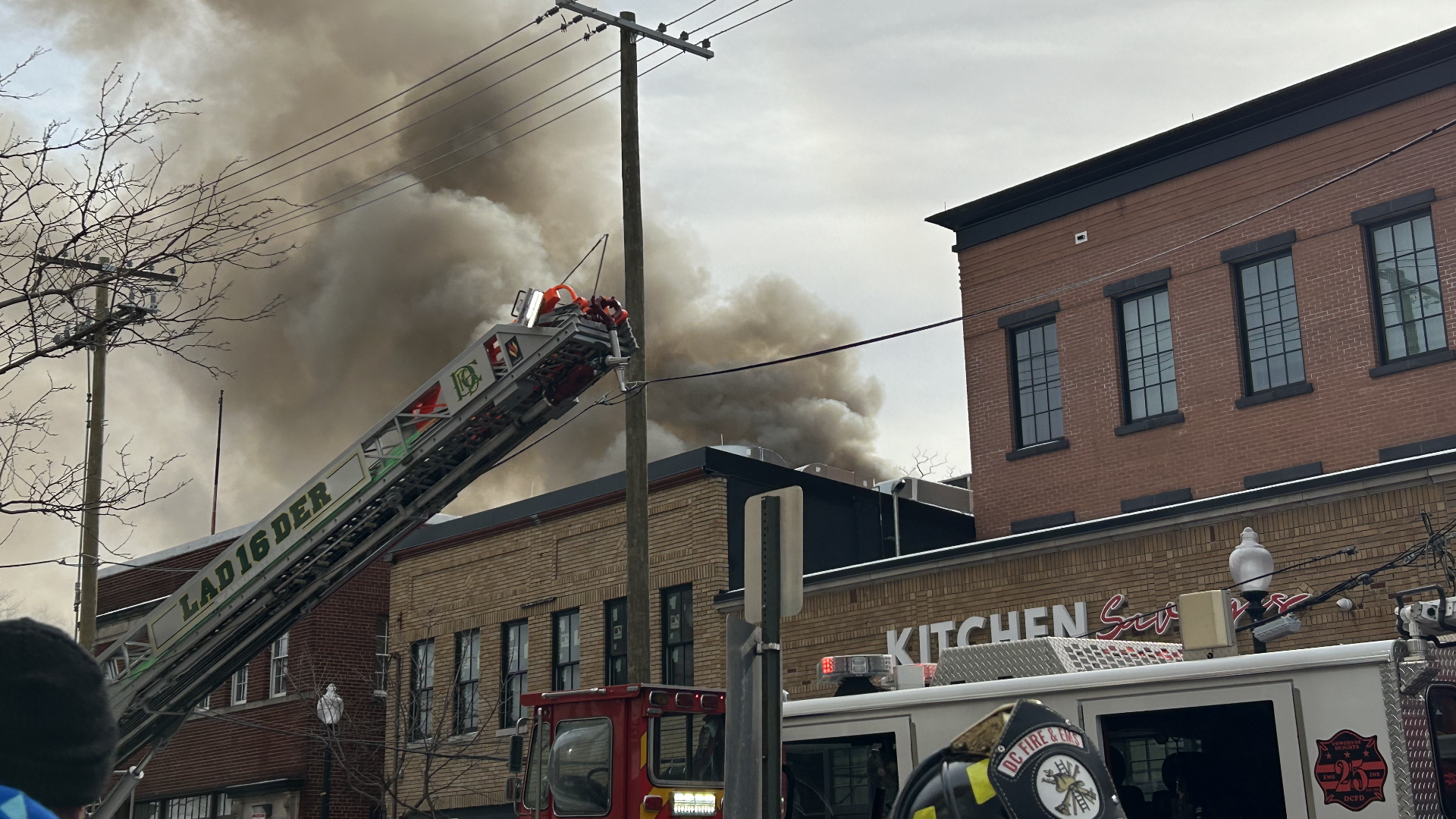 Gas explosion destroys DC store | wusa9.com