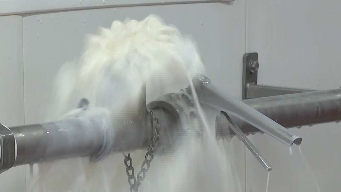 Farmers forced to toss milk due during coronavirus pandemic | wusa9.com