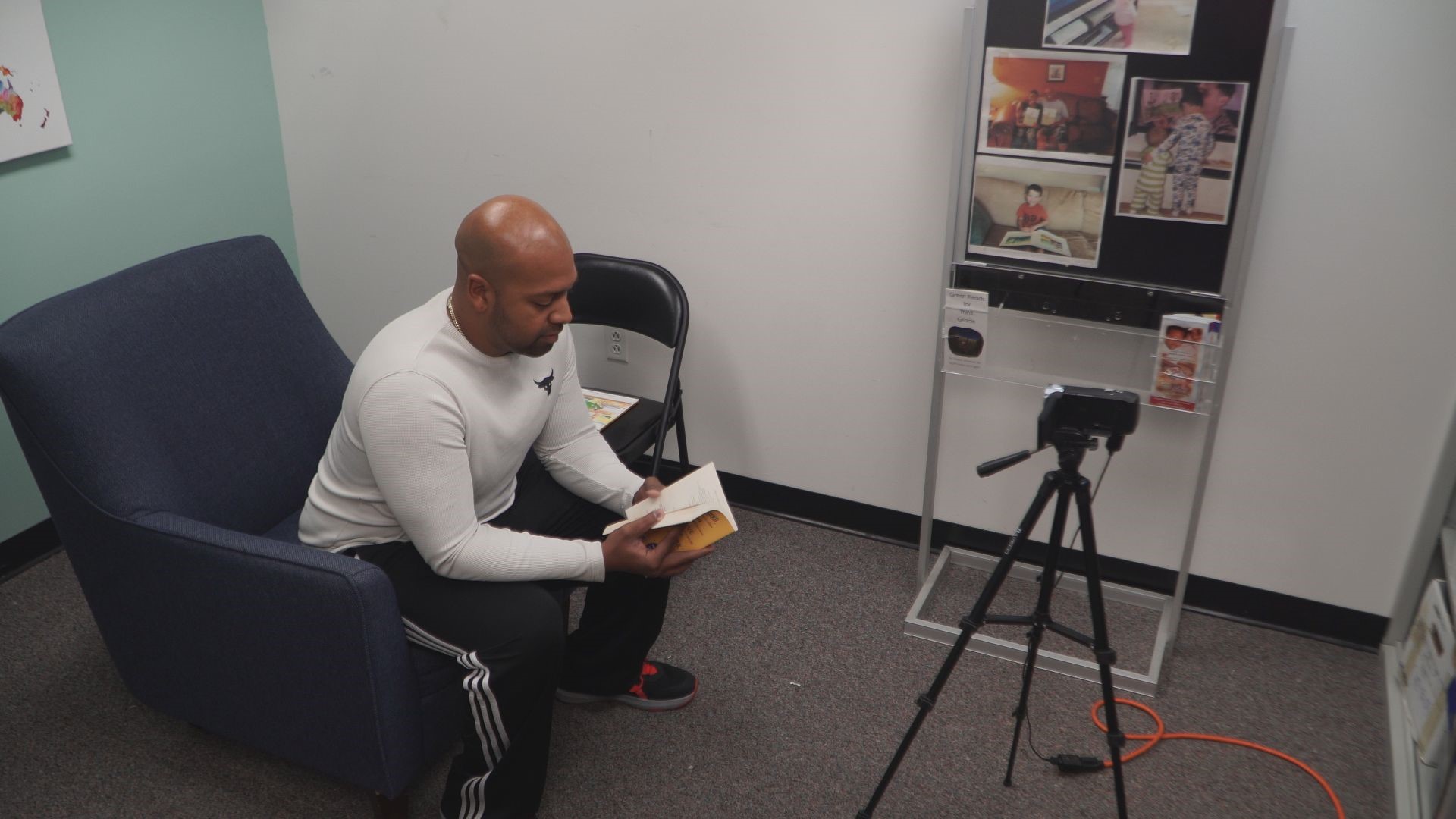 'It’s a fantastic program' | USO's Reading Room at BWI | wusa9.com