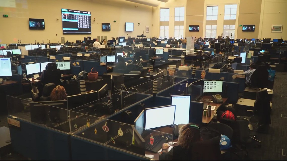 DC 911 center plagued with old, outdated equipment | wusa9.com