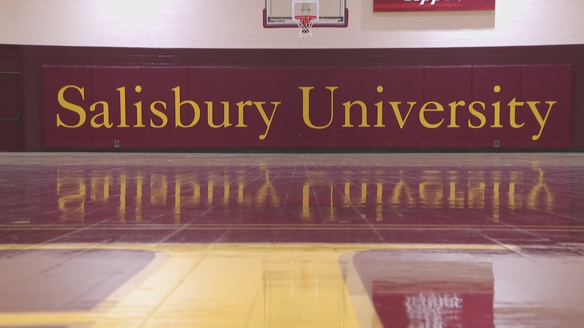Salisbury University celebrates Commander coach Dan Quinn | wusa9.com