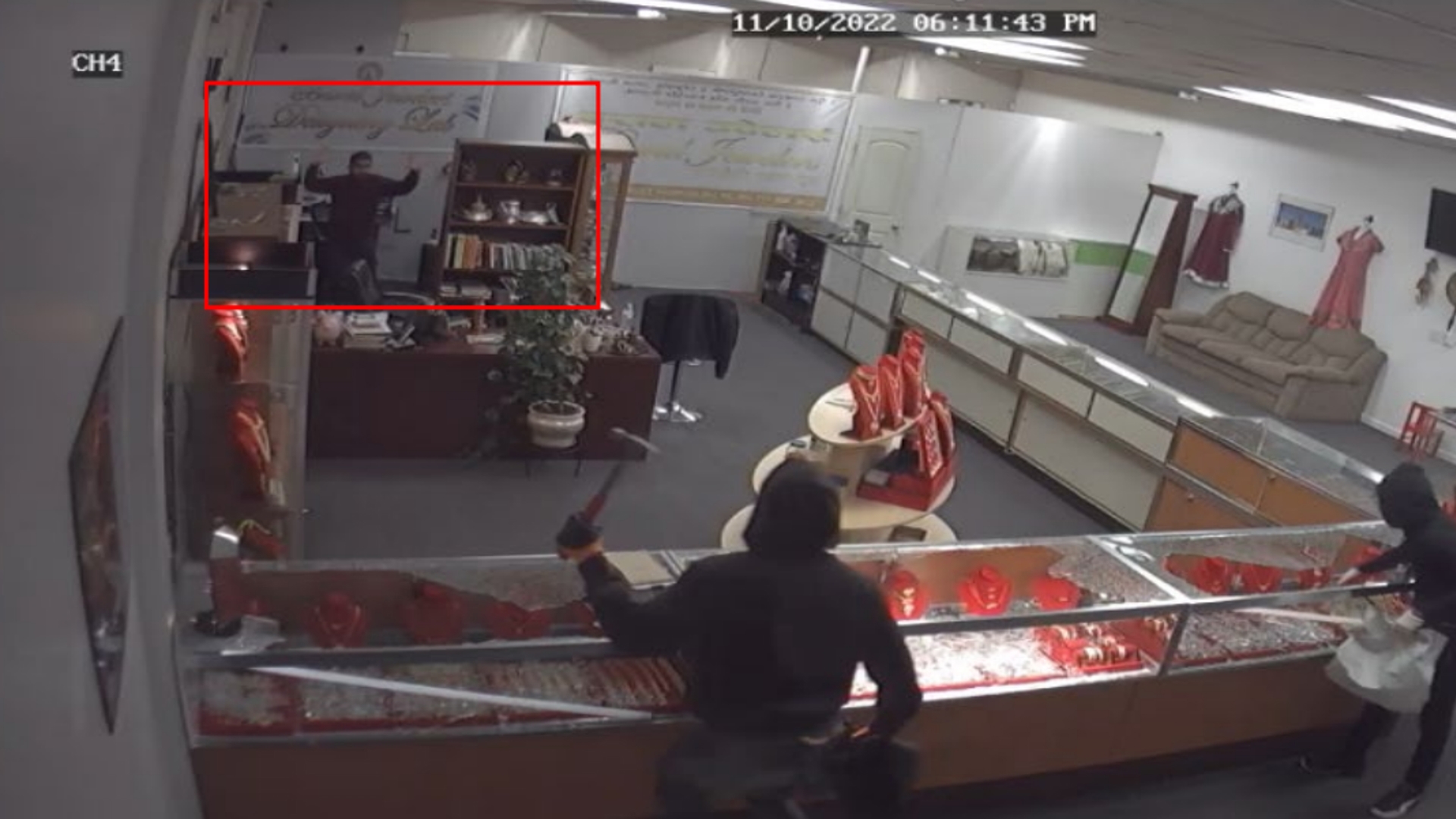 Member of alleged 'Taliban Glizzy' robbery crew gets 14 years | wusa9.com