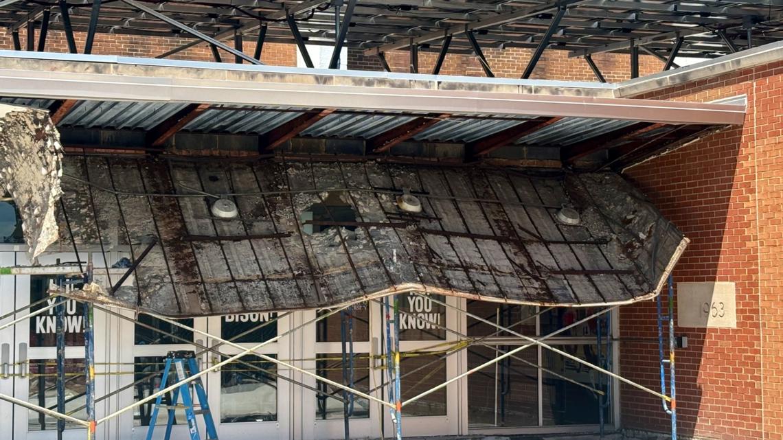 Partial roof collapse at Howard leaves 1 hurt | wusa9.com