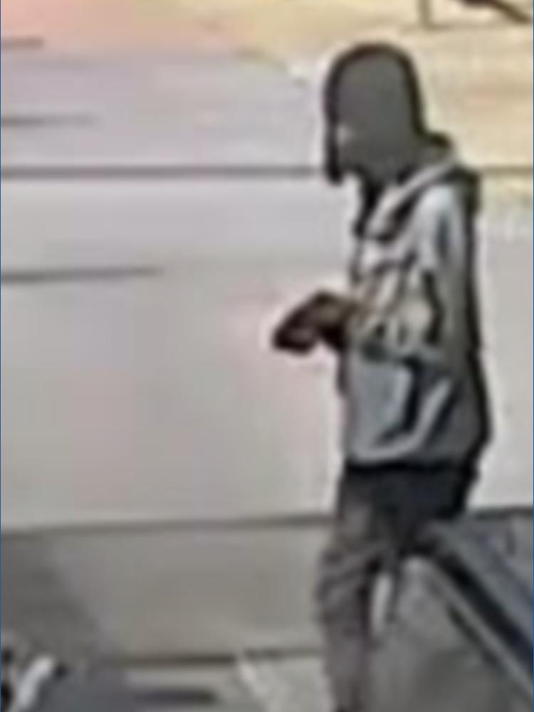 Police seek three suspects in Southwest D.C. shooting | wusa9.com