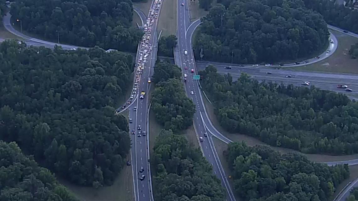 Lanes back open after Baltimore-Washington Parkway crash | wusa9.com