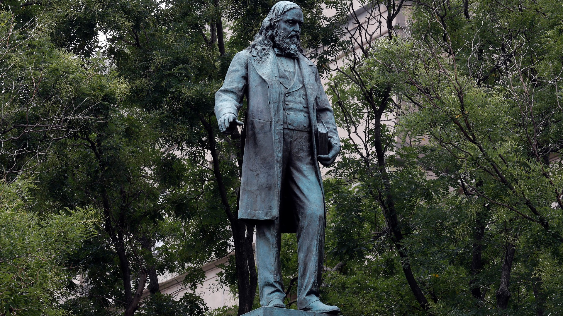 Albert Pike Statue DC: Who was Confederate Albert Pike? | wusa9.com