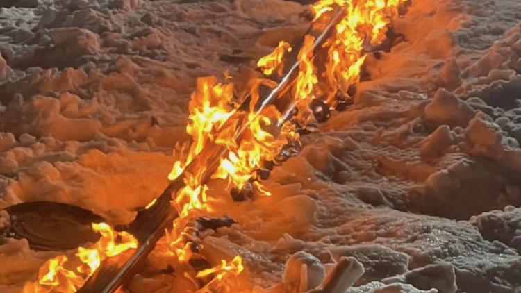 'Meet the fire snake' | Metro reveals secret weapon for melting ice ...