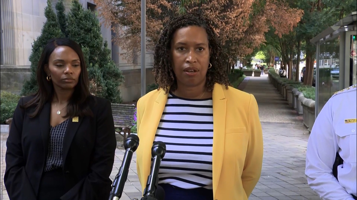 Mayor Bowser, Chief Smith answer questions on federal takeover of DC ...