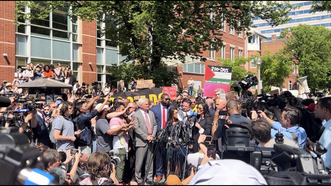 House Oversight Committee Republicans tour GW protest encampment ...
