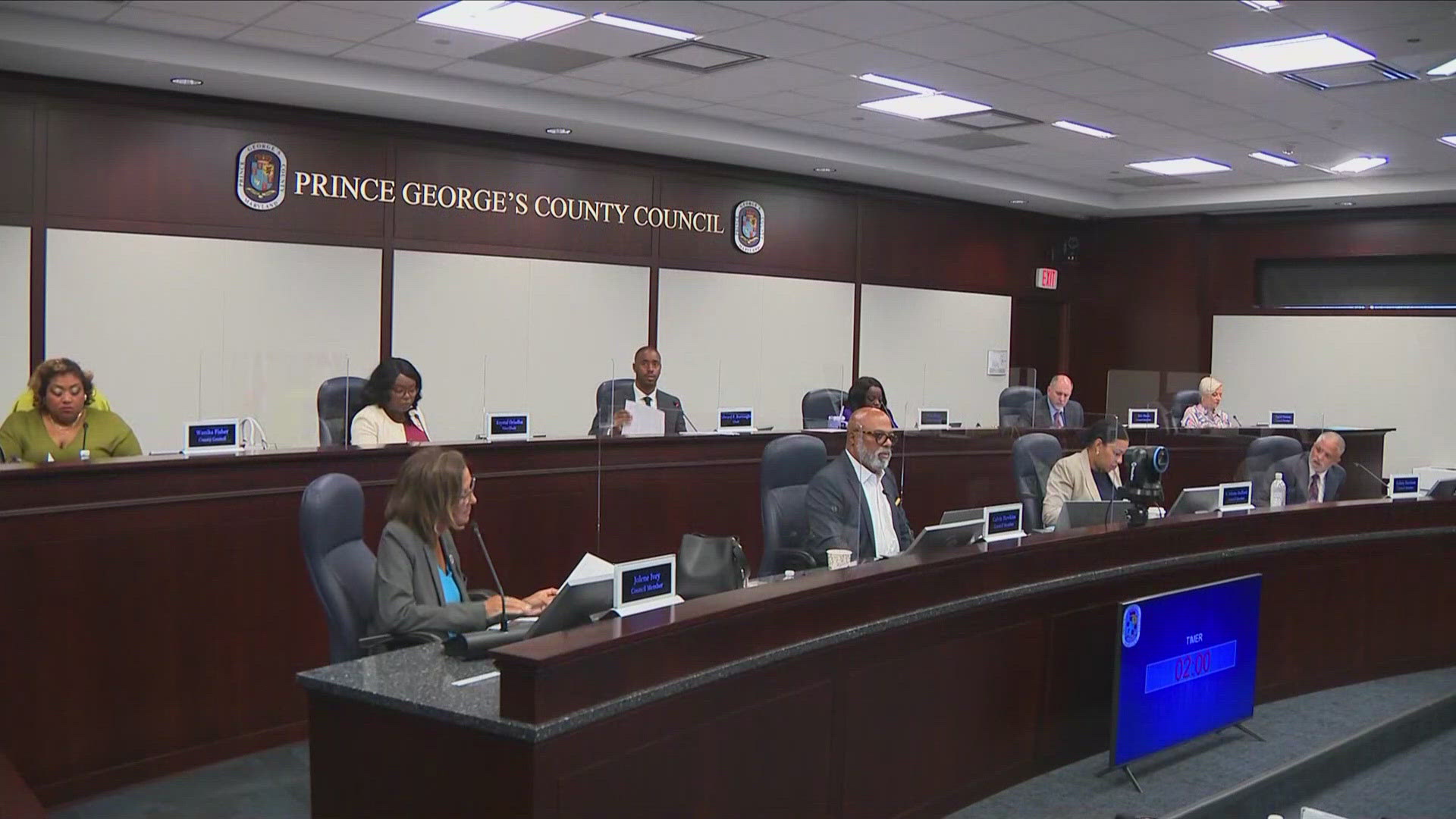 Federal workers in Prince George's County, Maryland receive aid amid ...