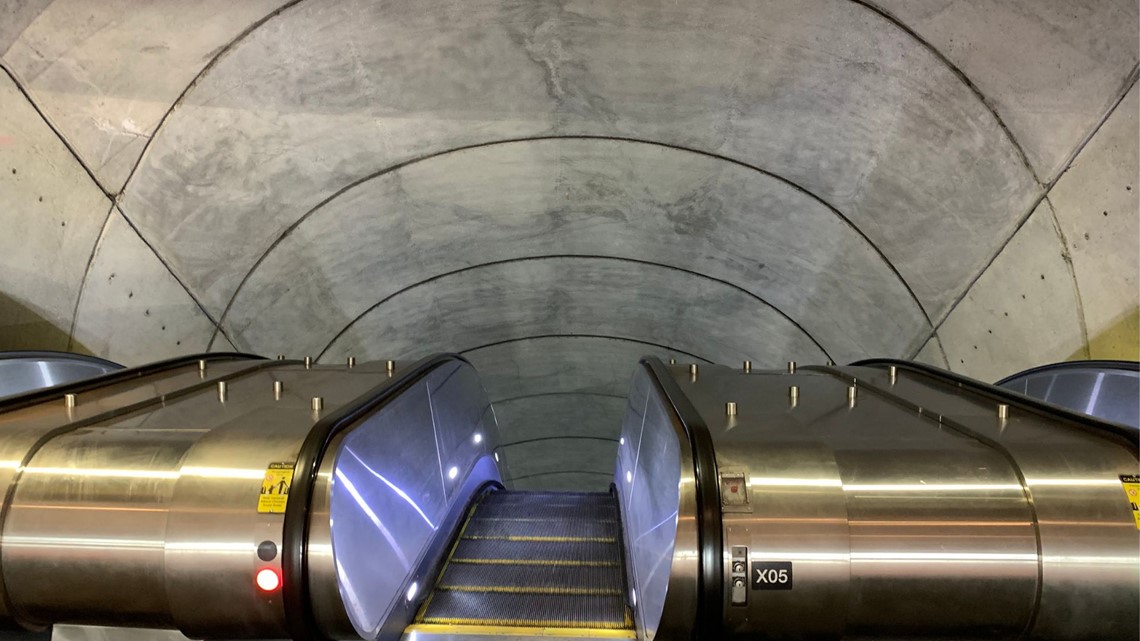 Construction complete on new escalators at L'Enfant Plaza | wusa9.com