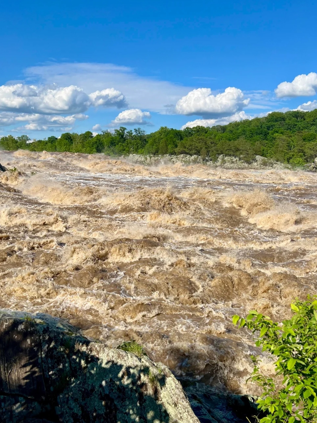 Great Falls flood captured in stunning photos | wusa9.com