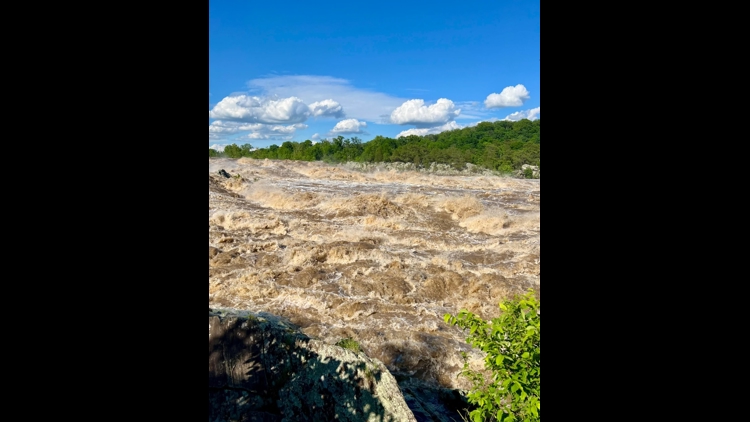 Great Falls flood captured in stunning photos | wusa9.com