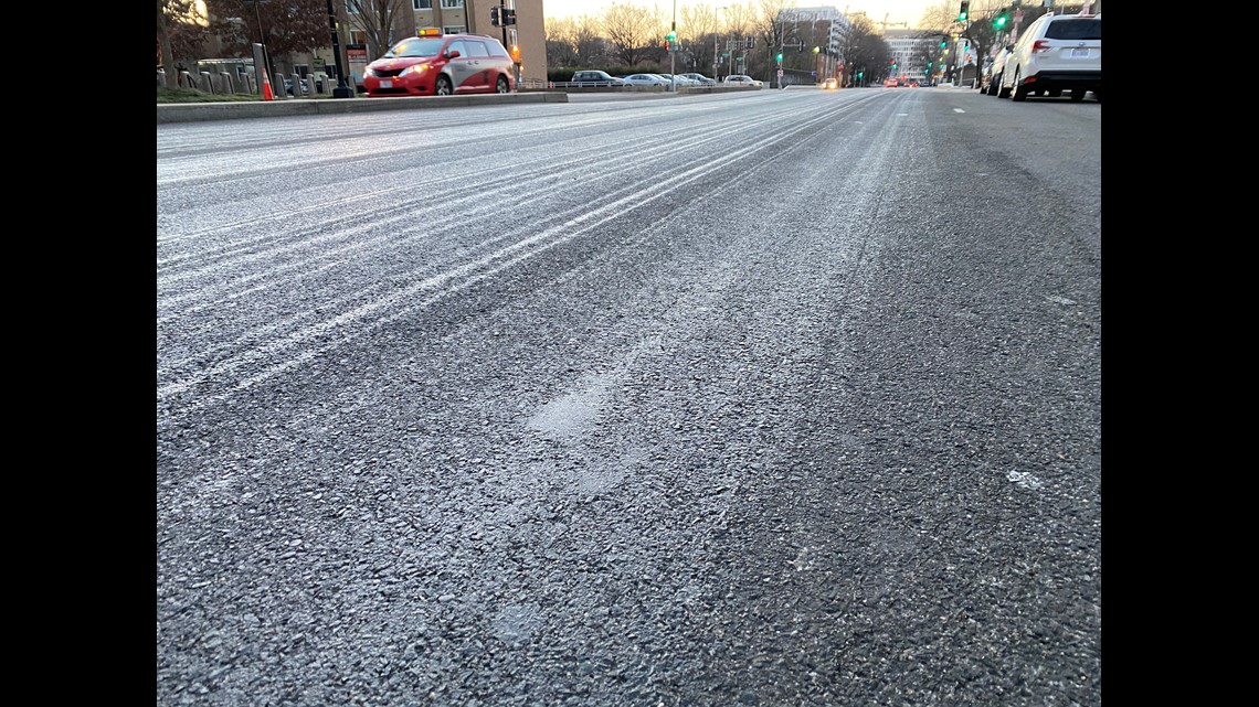 Washington DC snow Public Works crews treat roads ahead of snow | wusa9.com