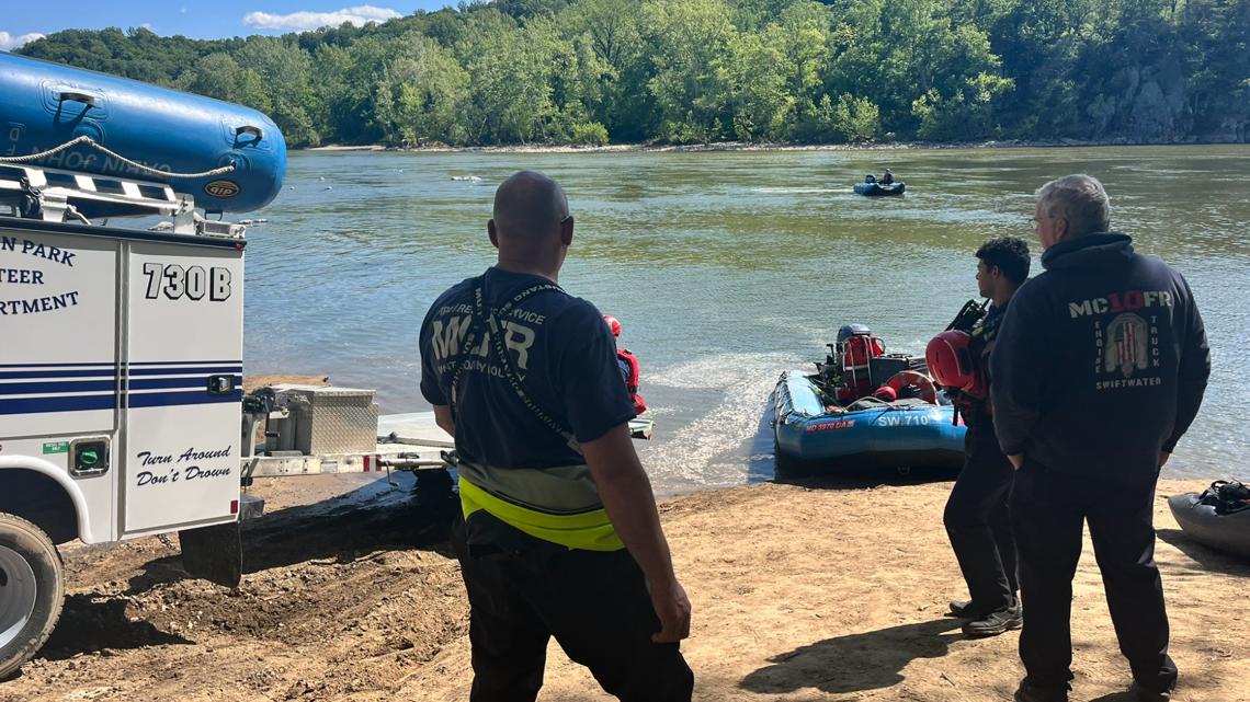 Authorities identify 22-year-old kayaker who died on Potomac River at ...