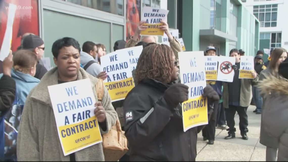 Safeway workers reach tentative agreement on pension, wages | wusa9.com