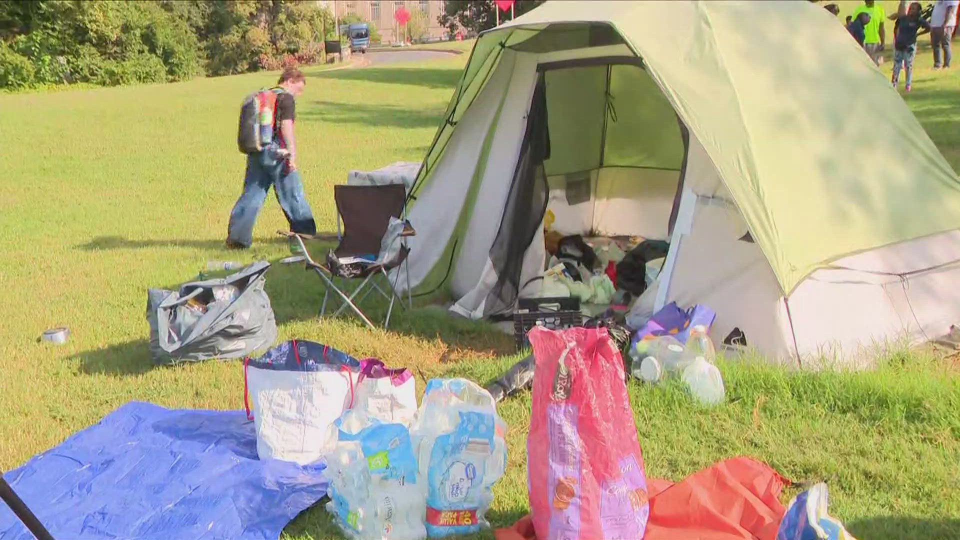Clearing homeless encampments in DC starts | wusa9.com